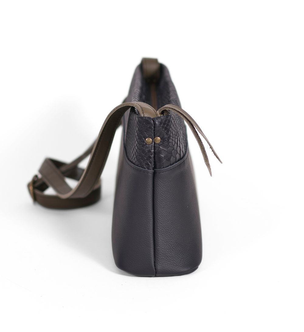No Waste Femme Bag - Black Snake Kaki – VanVeer
